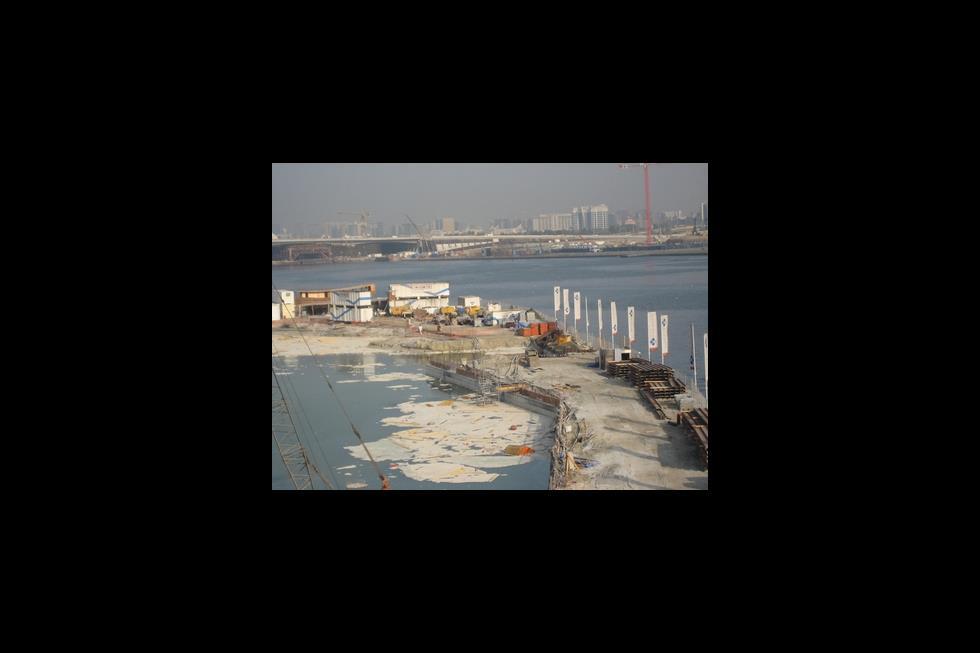 Collapse of sea wall causes Dubai site to flood | News | Building